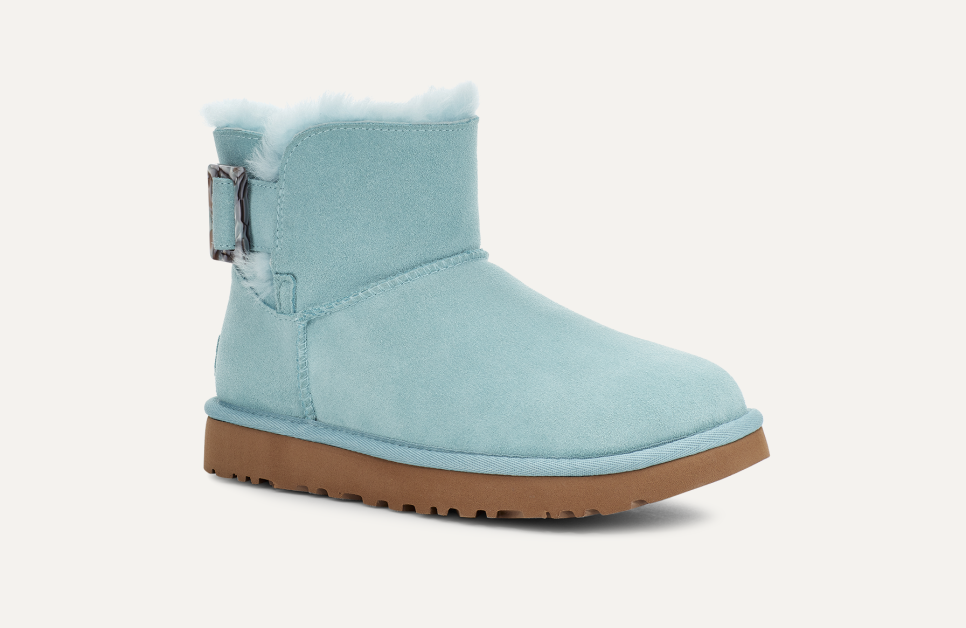 Ugg short boot with buckle store